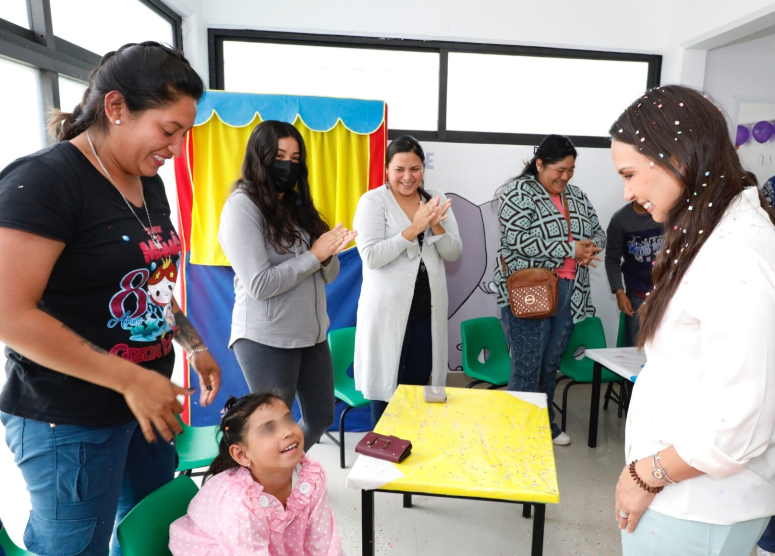 Recorrió Mariana Espinosa De los Monteros la UBR de Tlaxco.